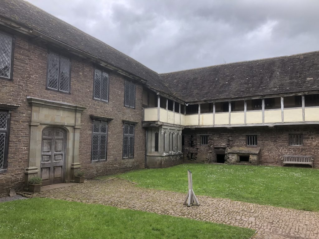 Blog » RUPERT WILLOUGHBY